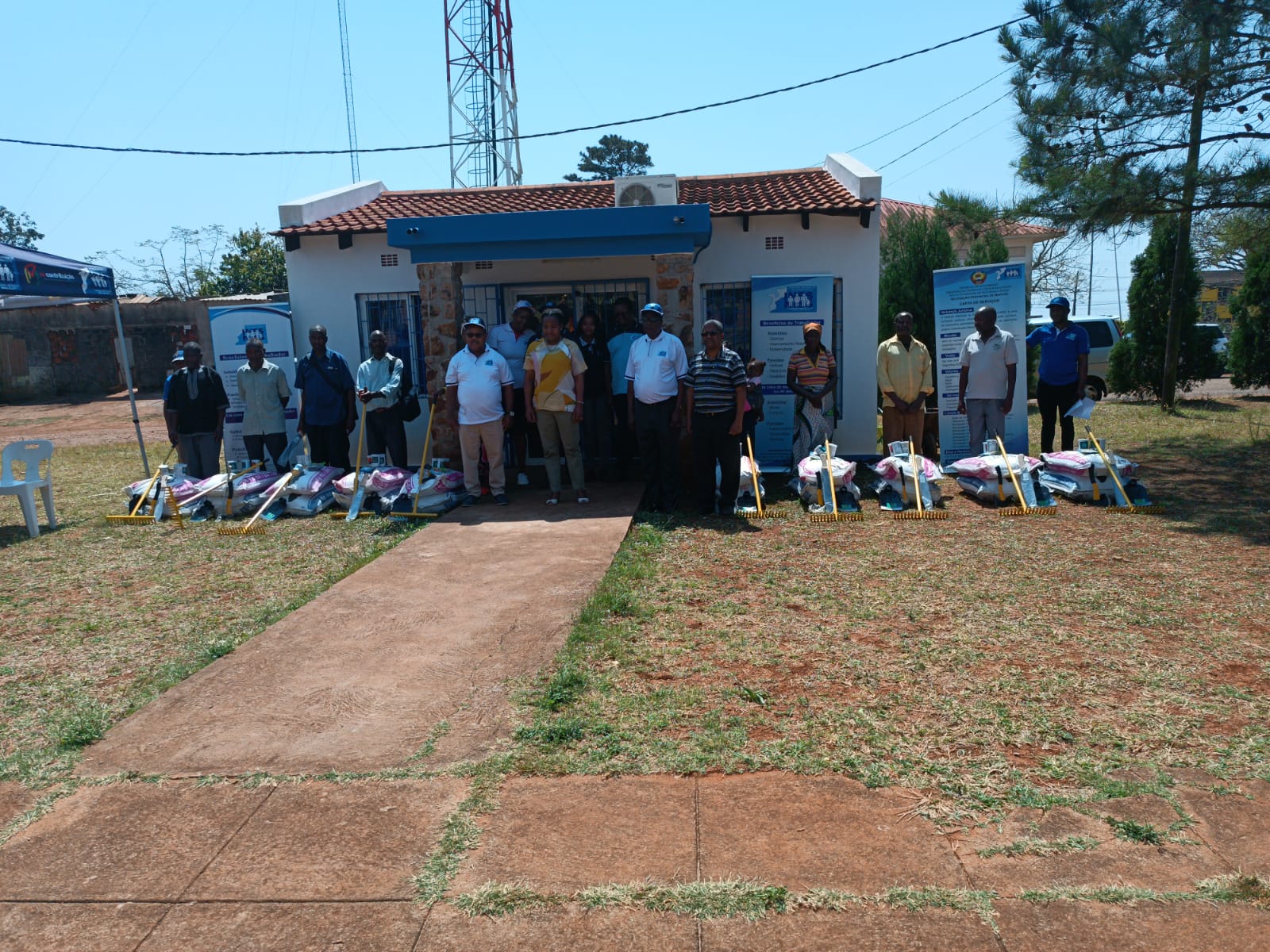 Pensionistas recebem apoio do INSS na província de Maputo – INSS ...