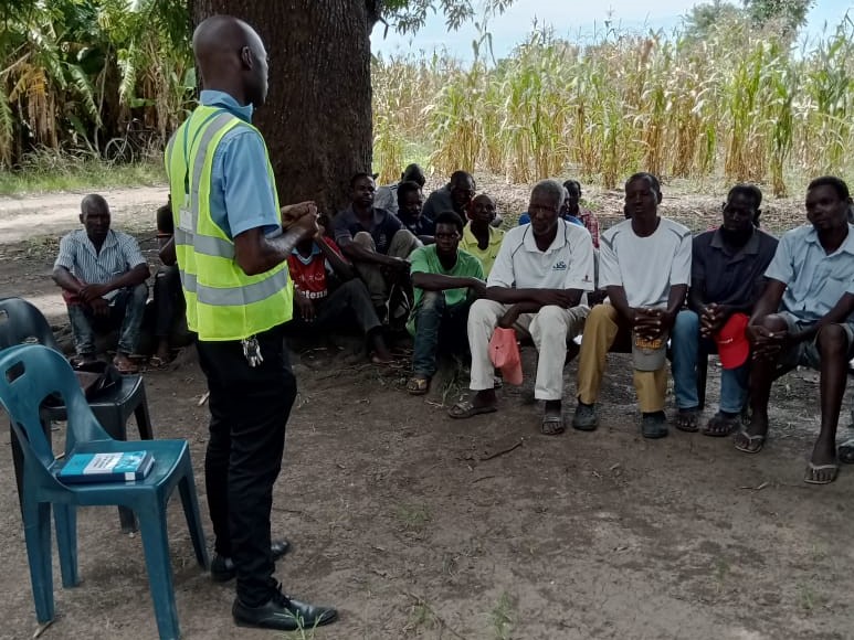 Mais pescadores artesanais de Nhamatanda aderem ao Sistema de Segurança ...